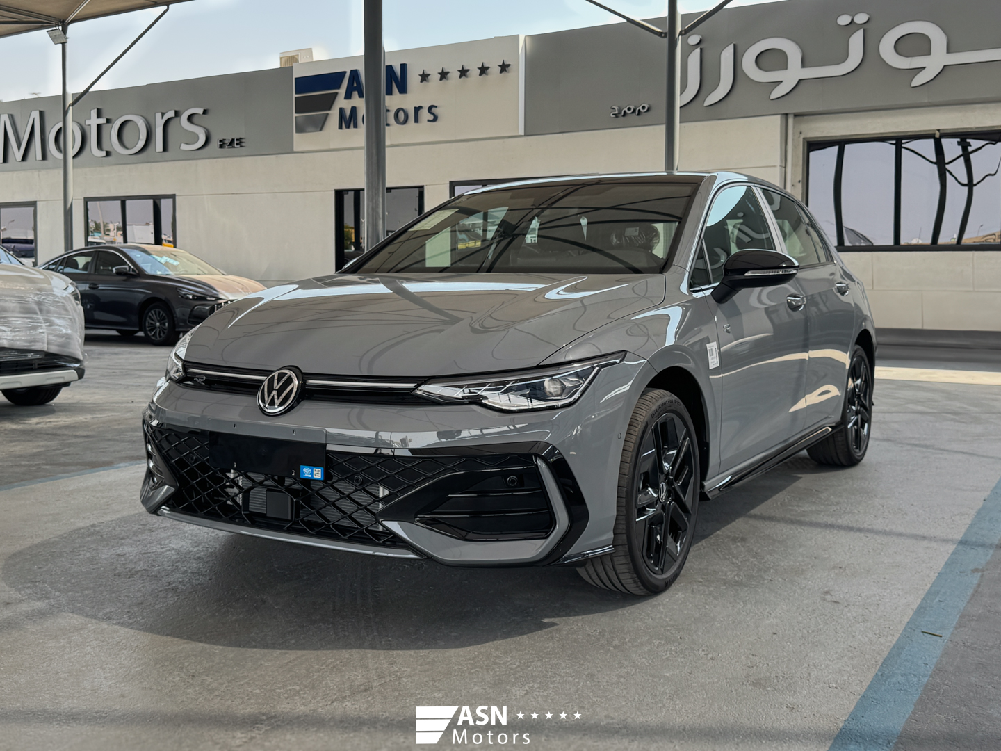 Volkswagen Golf R-Line Black Package 2025 – ASN Motors UAE